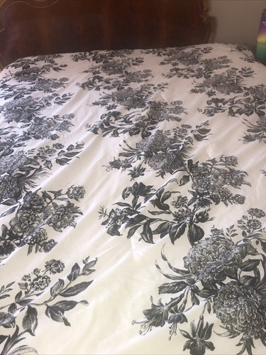 Laura Ashley Amberly Black Floral Toile Twin Reversible & Pillow Case ...