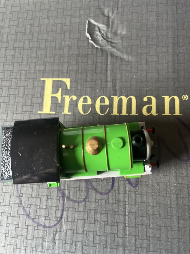 Hornby Thomas & Friends Percy HO/OO Model Train Working Read ...