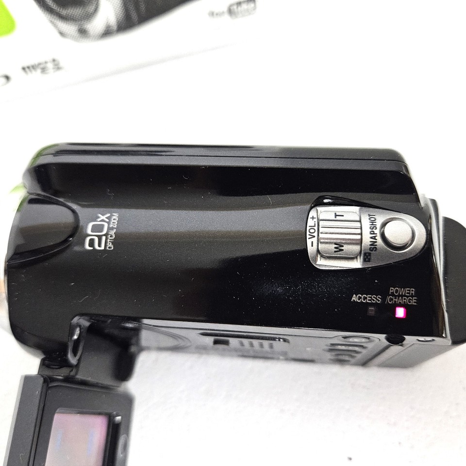 JVC Everio HD GZ-HD500 BU HDD Camcorder 2.7" LCD Screen 80GB 200x Zoom ...