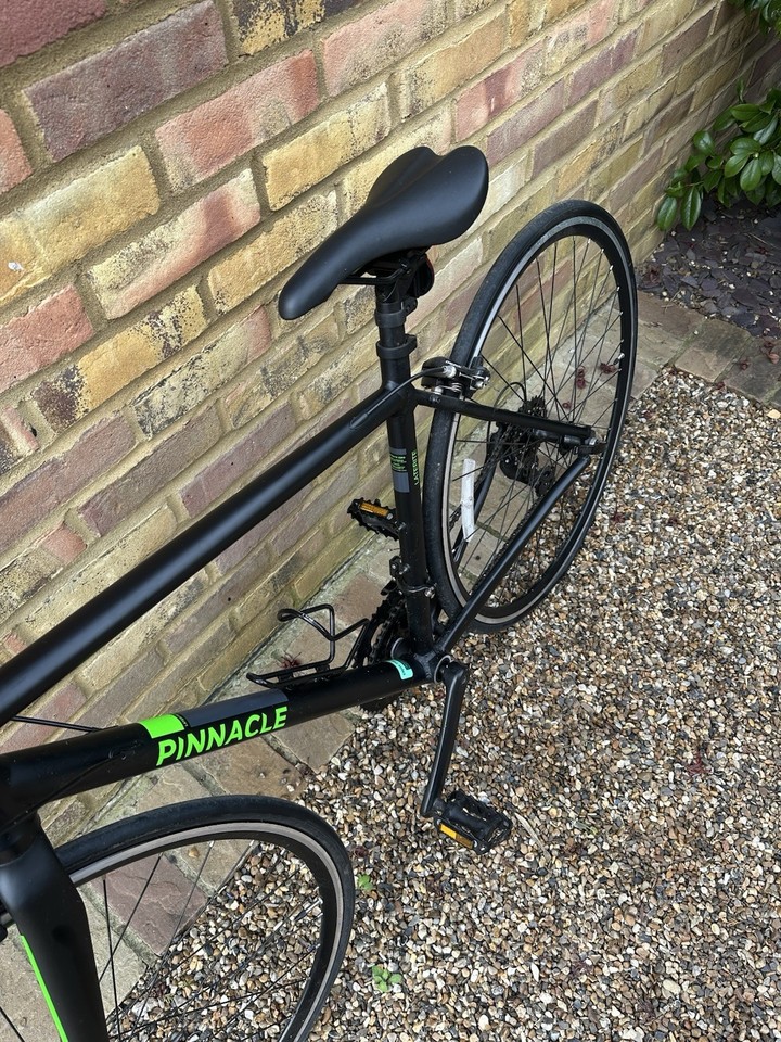 Pinnacle Laterite Zero Road Bike - Small Frame Black & Green - Hardly ...
