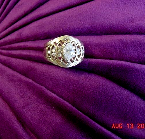 Natural diamond wedding ring yellow gold 14k vintage 1980's "JAWS ...