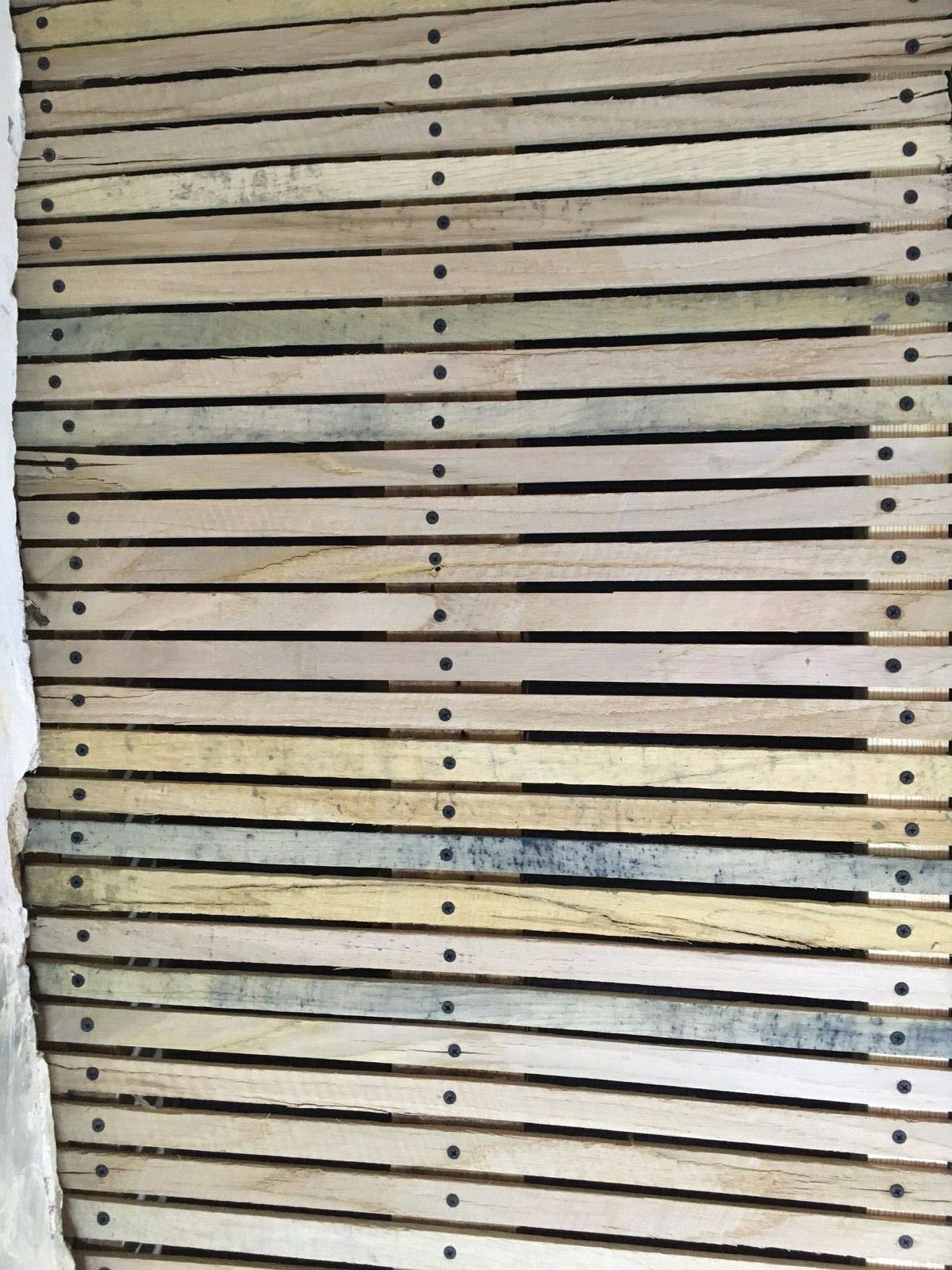 Sawn Oak Lath for traditional & conservation Lime plaster & rendering ...