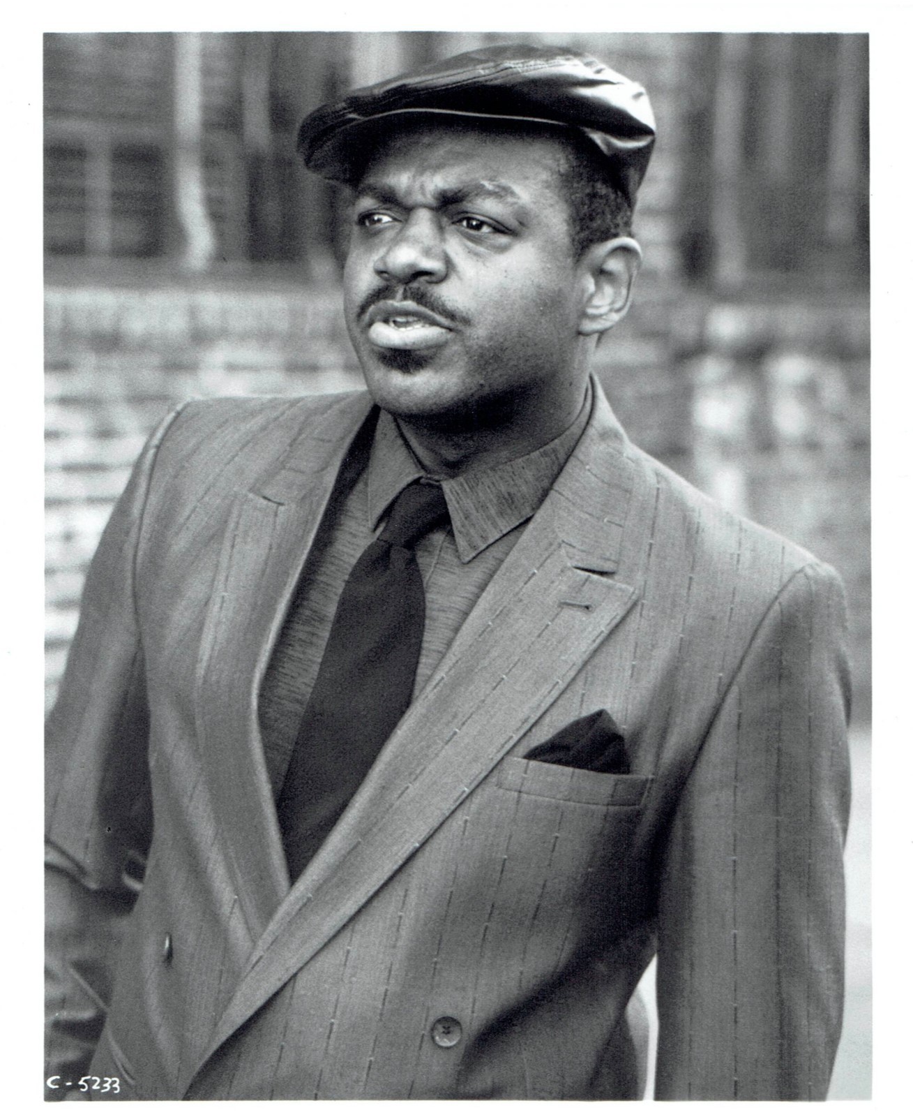 Charles Dutton