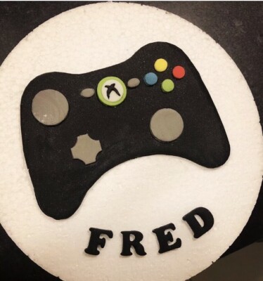 Edible Xbox Controller Personalised Birthday Cake Topper Name Gamer ...
