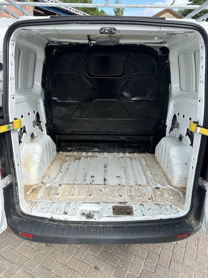 Ford Transit Custom Crew Cab 6 Seats 2.2 Chain Engine 2016 Twin Sliding ...