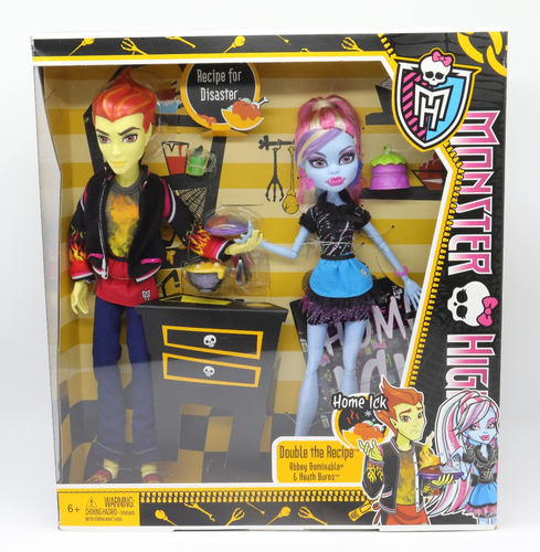 2013 Monster High Picnic Casket for 2 Frankie Stein & Jackson Jekyll ...