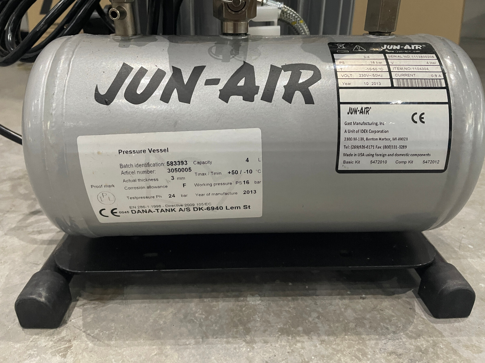Jun-Air 3-4 Oil-lubricated Air Compressor | eBay