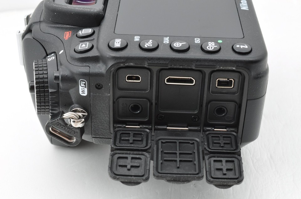 [Near Mint SC:53920 (36%)] Nikon D7200 24.2MP DSLR Body APS-C from ...