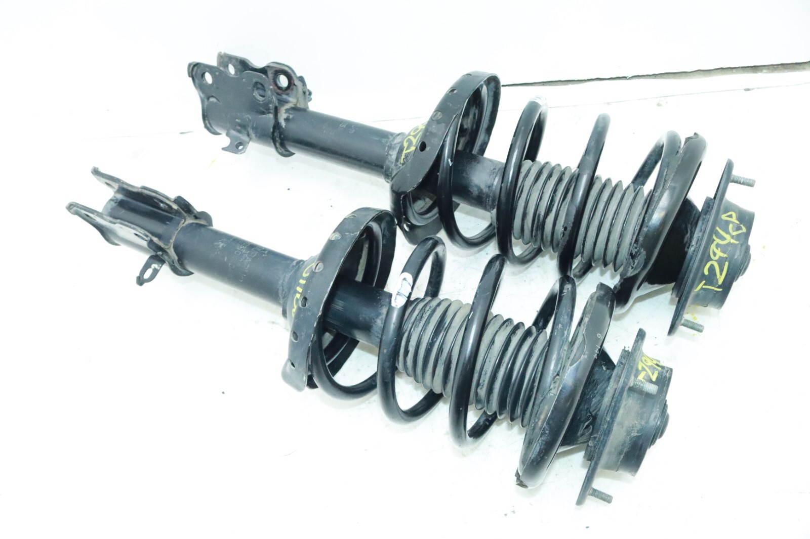 06-14 SUBARU TRIBECA B9 FRONT STRUT SHOCK ASSEMBLIES PAIR LEFT & RIGHT ...