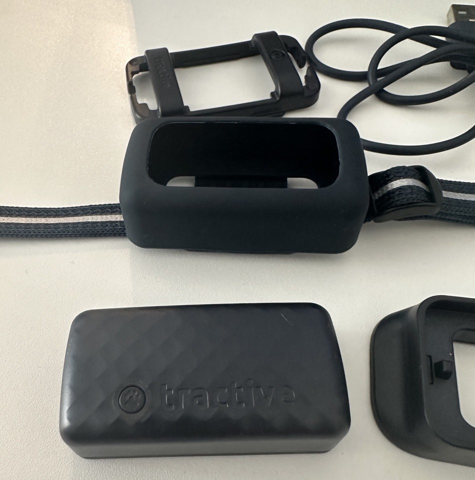 Tractive GPS Pet Tracker Smart Collar for Cats GPS With Activity ...