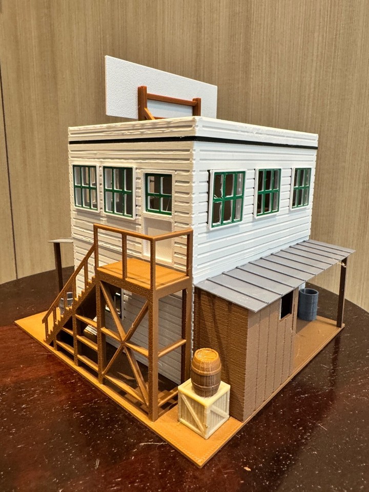 O Scale “Hotel” w/ Accessories | eBay
