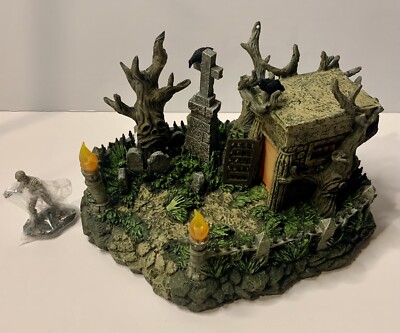 Hawthorne Village Universal Studios Monsters Village "Mummy's Tomb" Set ...