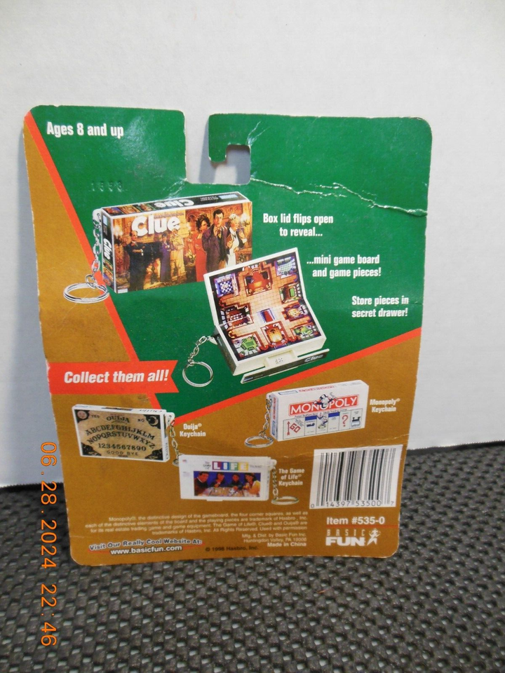 Basic fun Clue Keychain New Sealed 1998 Mini Travel Board Game | eBay