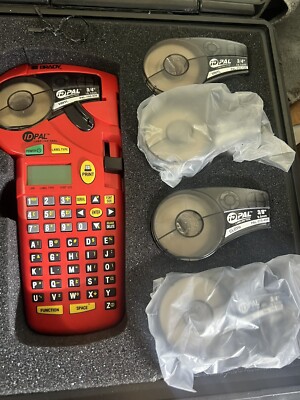 BRADY ID PAL HANDHELD LABELING TOOL LABEL MAKER w/CASE & 2 Vinyl 4 ...