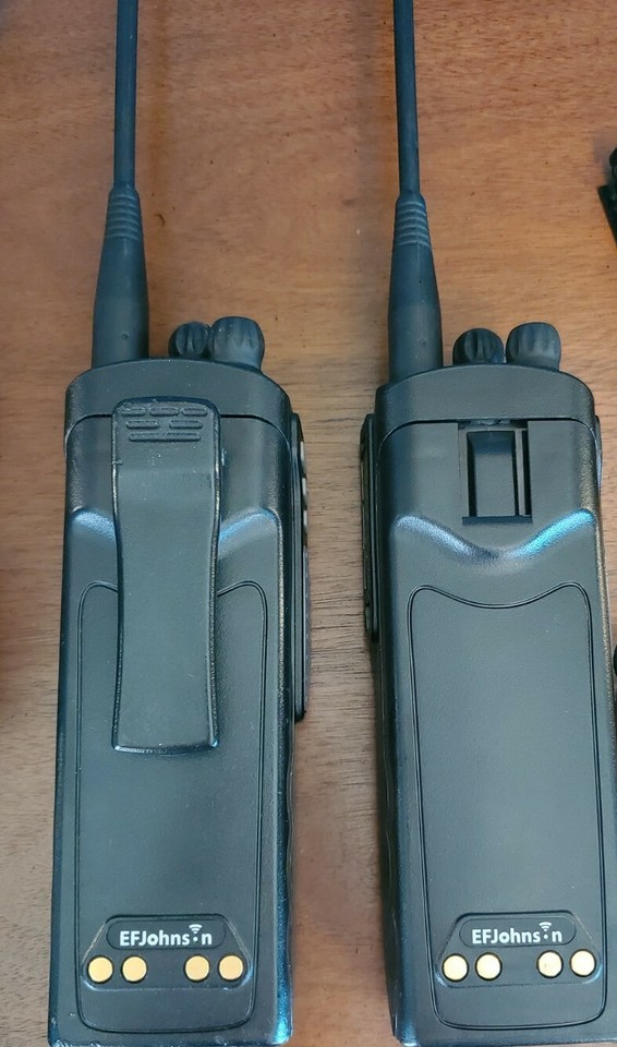 EF JOHNSON 51SL ES Portable Radio 700/800 MHz band w/ Battery and ...