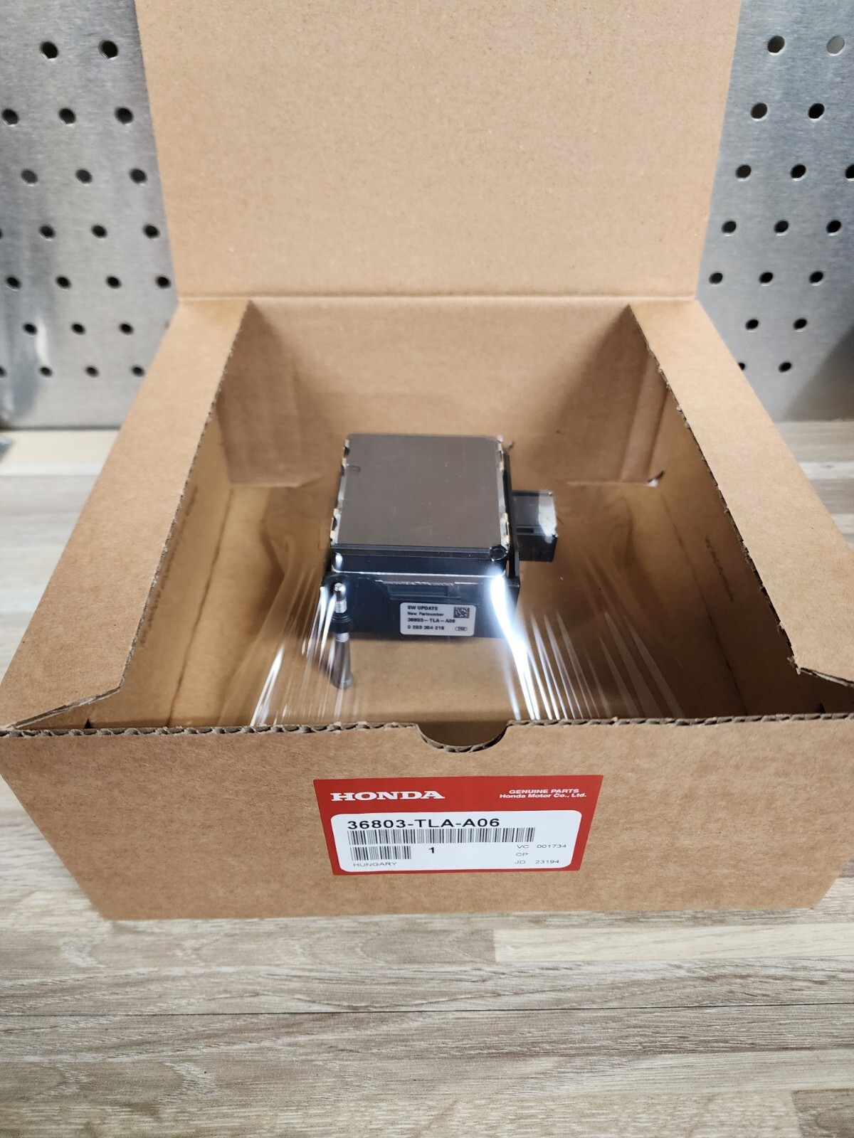 2017-19 Honda CR-V EX and EX-L AWD Milliwave Radar Unit (36803-TLA-A06 ...