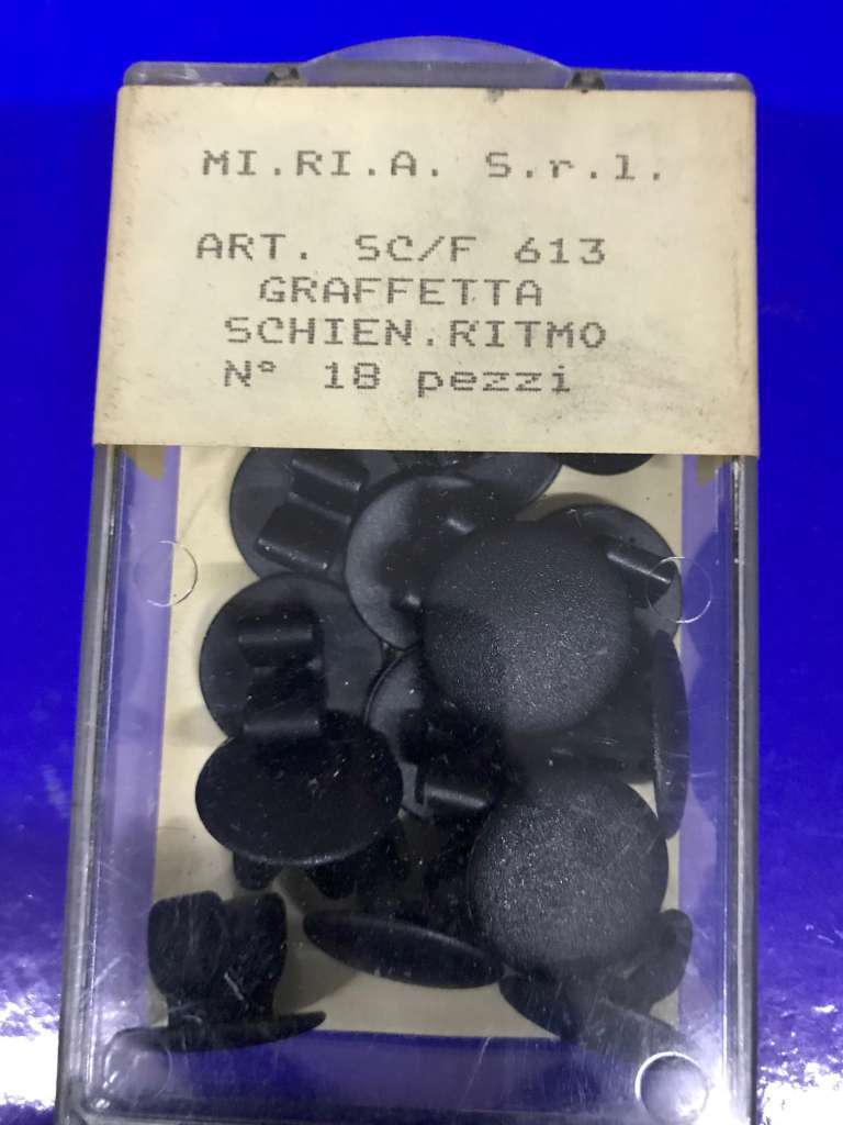 18 Pieces Paper Clip Back Ritmo Sc/F613 | eBay Australia