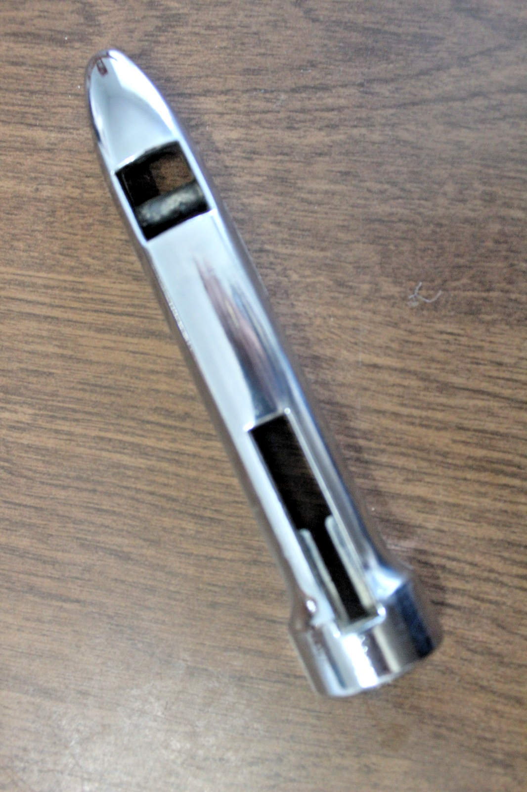 Lee Precision Hand Priming Tool – Vintage Chrome Body w/ 3 Shell ...