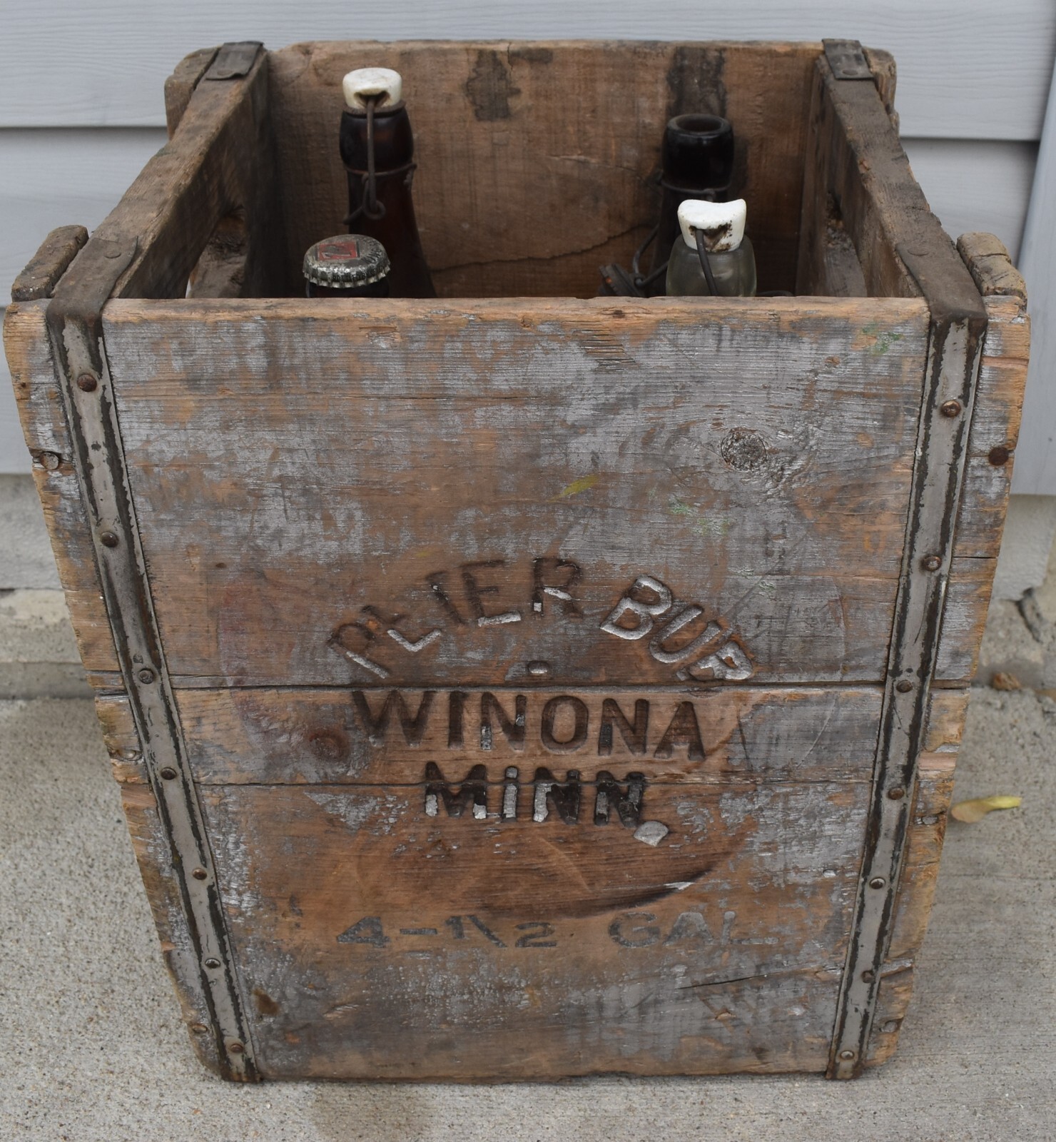RARE Vintage BUBS SCHELLHAS PARK BREWERY BEER Winona MN Picnic Crate ...