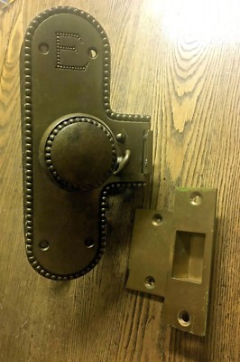 Antique Cast Brass Monogrammed Unit Lock Set, Pat 1899, With Beaded ...