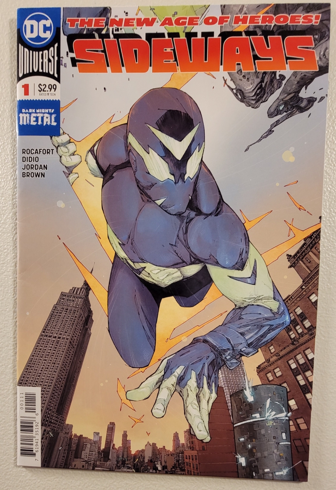 SIDEWAYS comic # 1 ~ Cover A ~ BATMAN DARK NIGHTS METAL ~ BWL ~ 1st App ...