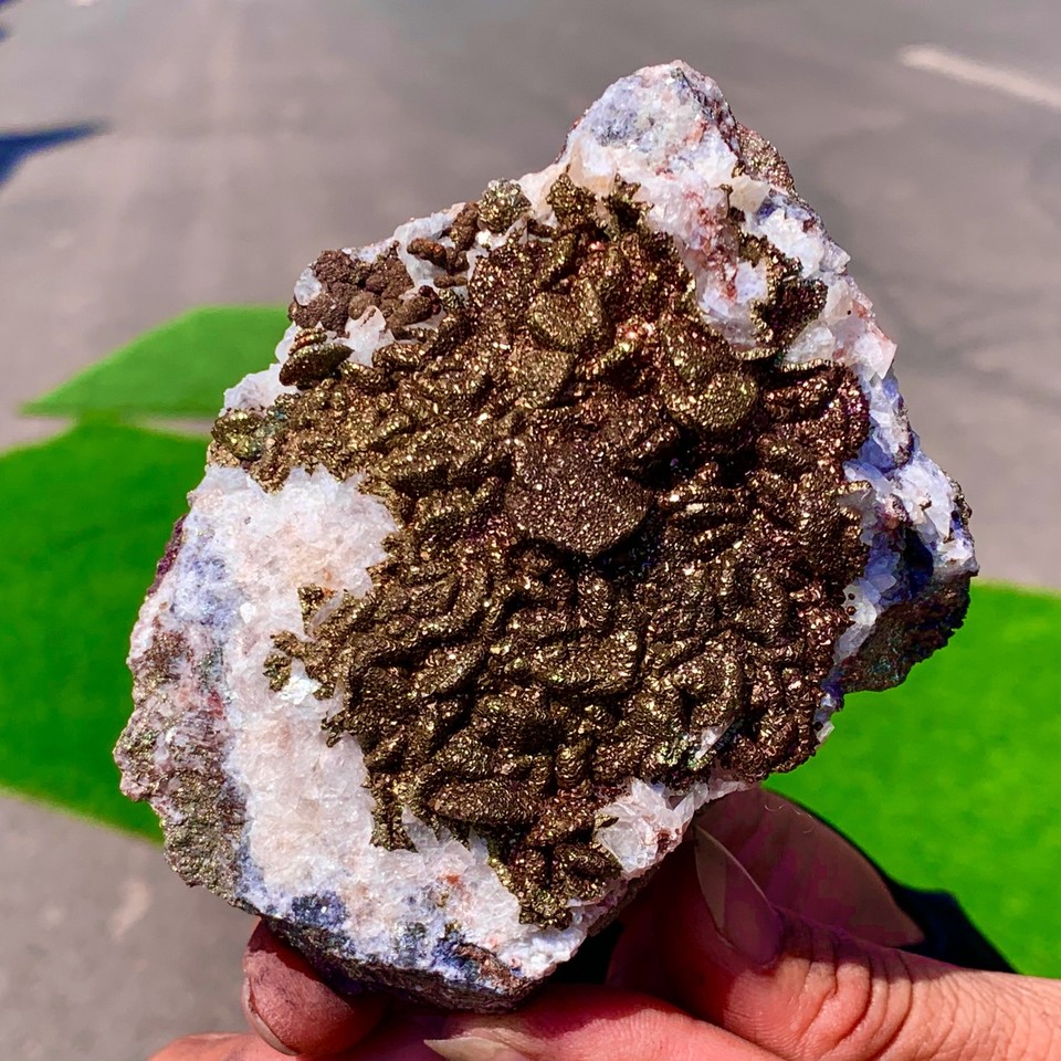 365G Natural and beautiful colored limonite ore mineral specimen/DaYe | eBay