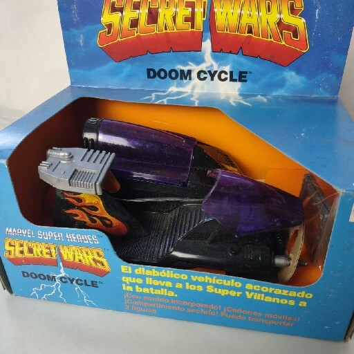 *Mattel Marvel Secret Wars Doom Cycle COMPLETE - Vintage 1984 Opened ...
