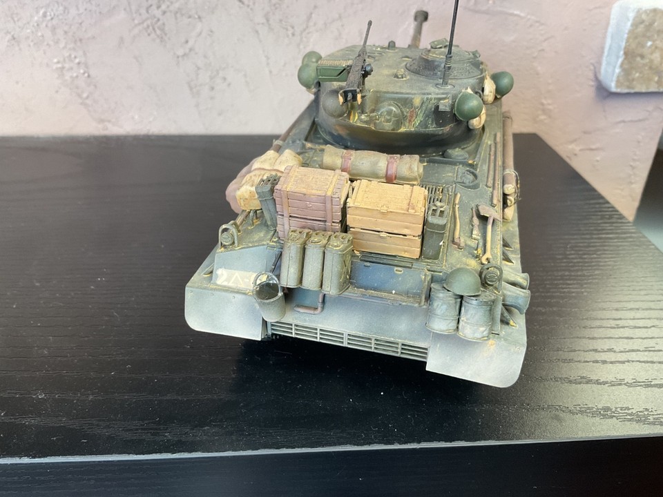 1/ 35 scale plastic model sherman tank...FURY. | eBay UK