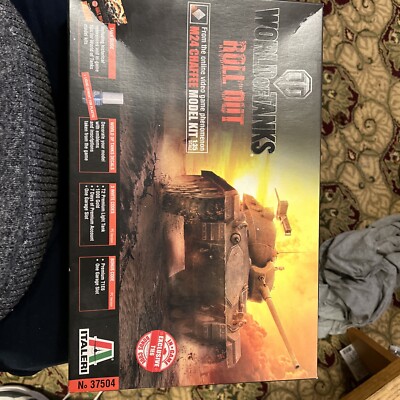 Italeri 37504 1:35 World of Tanks M24 Chaffee Tank Kit | eBay