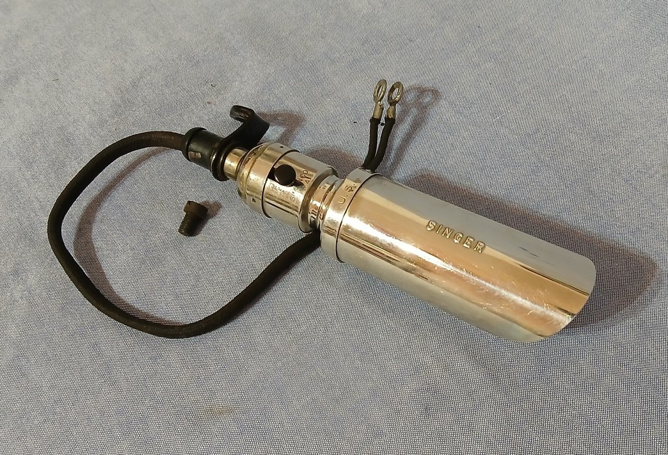 Singer Sewing Machine Light Bright Chrome 99 66 15-91 Original Cloth ...