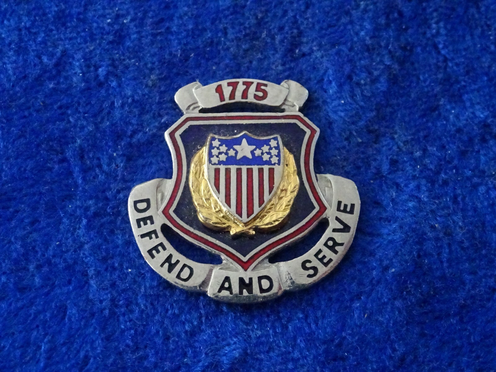 (A49-3) Original US ADJUTANT GENERAL REGIMENTAL CREST (DEFEND AND SERVE ...