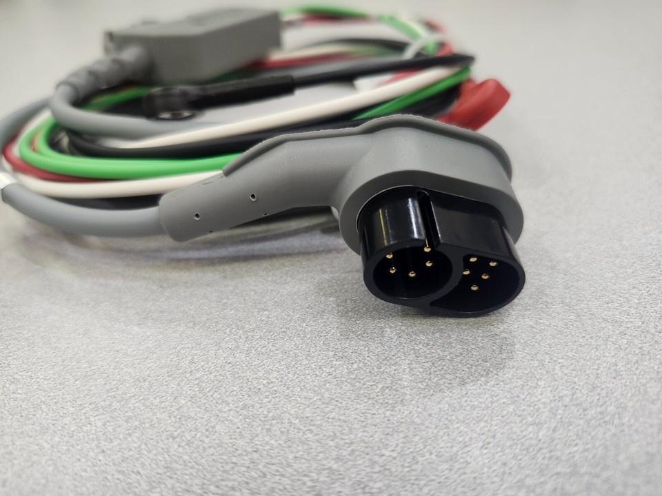 ZOLL X SERIES PROPAQ MD 4-WIRE TRUNK CABLE W/6-WIRE V-LEAD 12-LEAD ECG ...