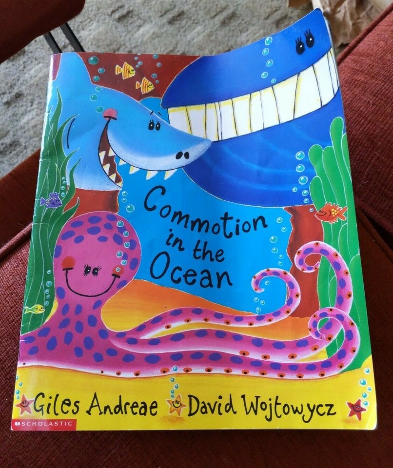 Commotion in the Ocean by Giles Andreae and David Wojtowycz, paperback ...