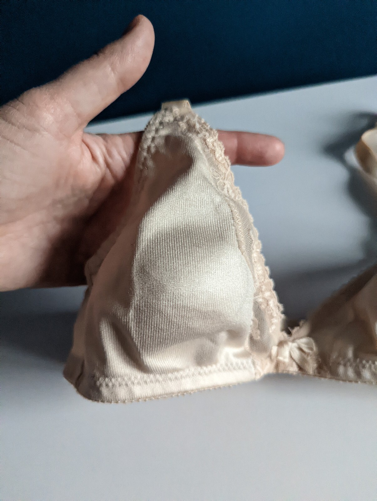 Vintage Playtex Discretion Style #636 Soft Cup Bra 32A 1980s HTF VTG ...