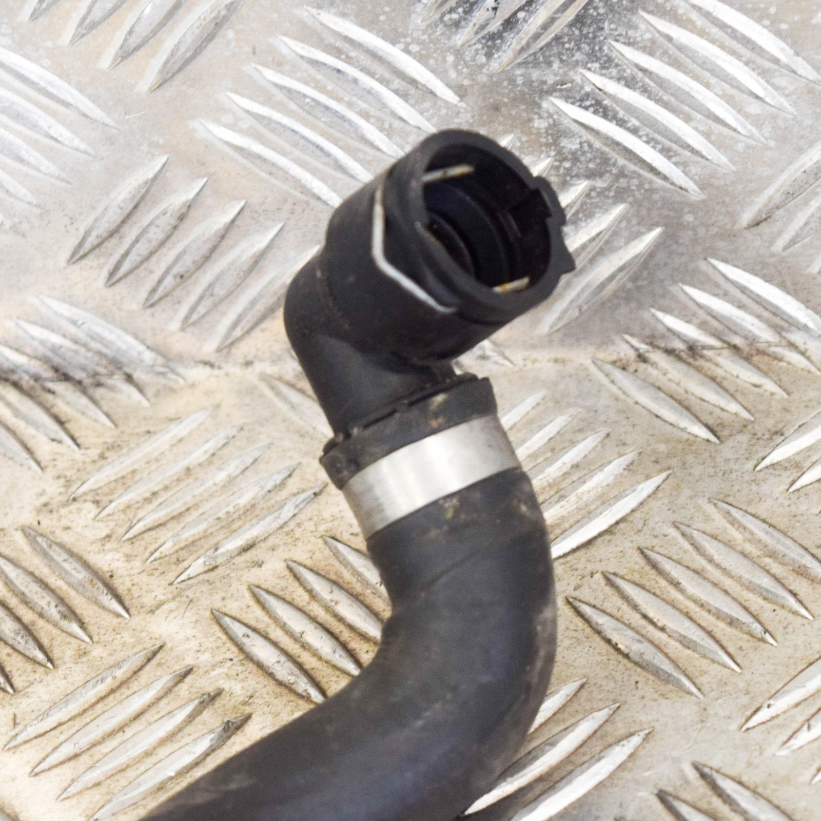 MERCEDES-BENZ CLA C117 1.6i 90Kw Water Cooling Hose Pipe A2468303096 ...