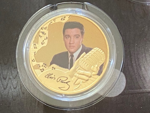 V.V RARE – Elvis King of Rock n’ Roll GOLD Coins Vol.1 *NEAR MINT ...