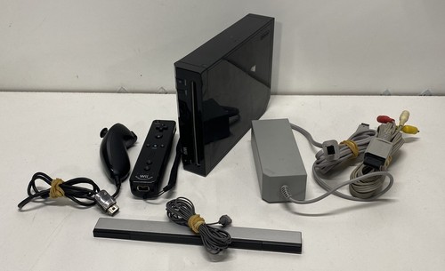 Nintendo Wii RVL-101 - Black with Accessories | eBay