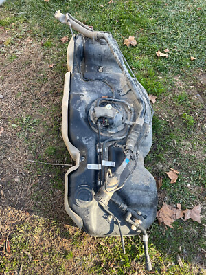 2018 19 20 2021 FORD EXPEDITION FUEL GAS TANK RESERVOIR ASSEMBLY OEM ...