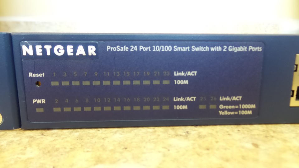 NetGear ProSafe (FS726T-UK) 24-Ports External Switch Managed | eBay