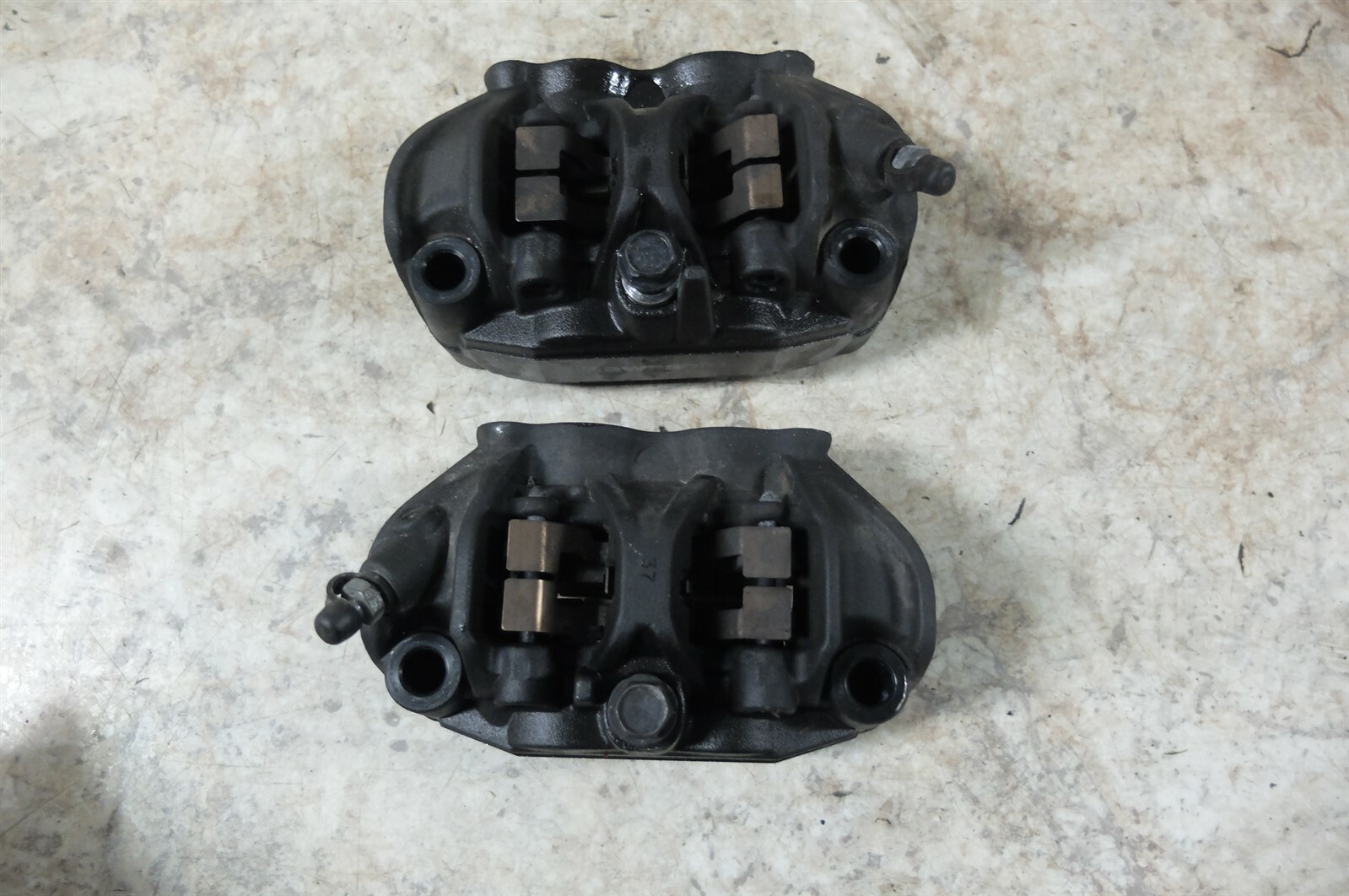 18 Kawasaki ZR Z 900 ZR900 Z900 RS EJ front brake calipers right left ...