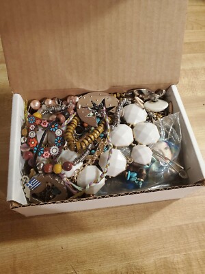 One+ Pound of Jewelry - Costume Mostly? - Necklaces Bracelets Earrings ...