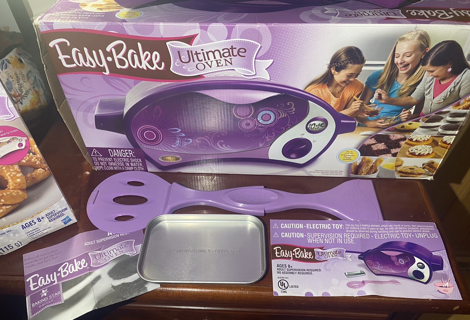 2010 Hasbro Easy Bake Ultimate Oven A5742 Color Purple | Works for sale ...