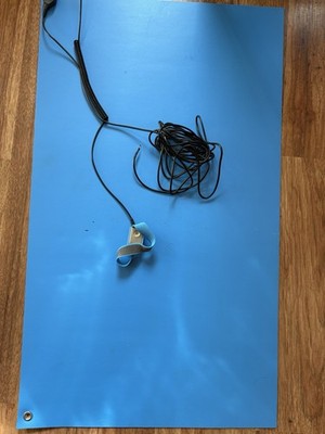 ESD (Electrostatic Discharge) mat kit 30” x18” Blue | eBay