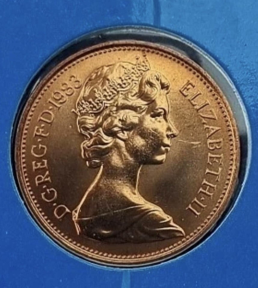Elizabeth II 1983 Coin set Inc. Extremely Rare “2p New Pence” ERROR ...