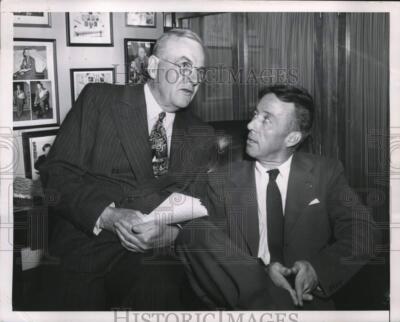1949 Press Photo Senators John Foster & Harry Cain meet in Washington ...