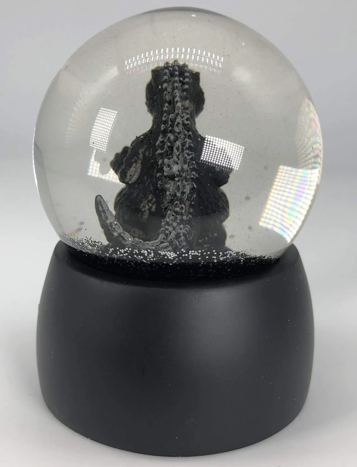 Godzilla Snow Globe Godzilla Dome 90mm Figure Ornament Statue Toho ...