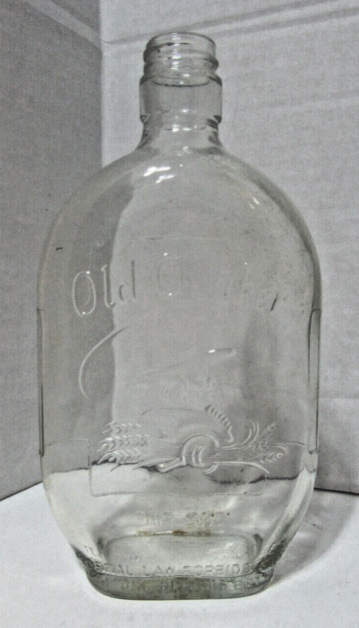 Vintage Clear Old Quaker Glass Embossed Whiskey Bottle 1 Pint no Cap 7. ...