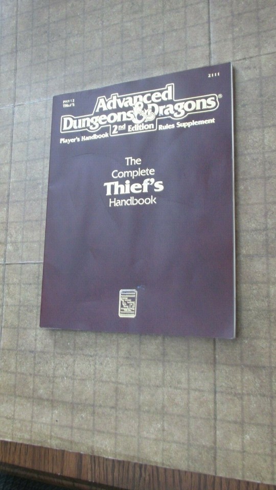 Dungeons & Dragons Complete Handbook Thief Fighter Priest Wizard ...