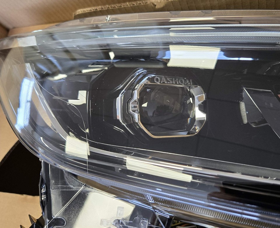 Genuine New Nissan Qashqai Headlight LED EU Left Side 26060HV05B J11 ...