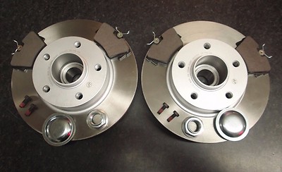 RENAULT TRAFIC MK2 QUALITY REAR BRAKE DISCS & PADS ABS RING & BEARING ...